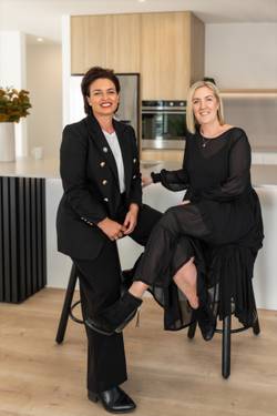 Amber MacDonald | Sales & Marketing Consultant | Harcourts Marlborough