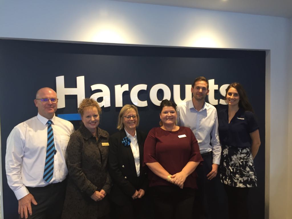 Harcourts helps Hospice care for people at home | Resources | Harcourts ...