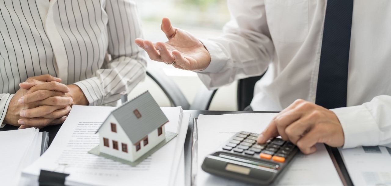 Moving beyond the fee conversation | Resources | Harcourts Australia