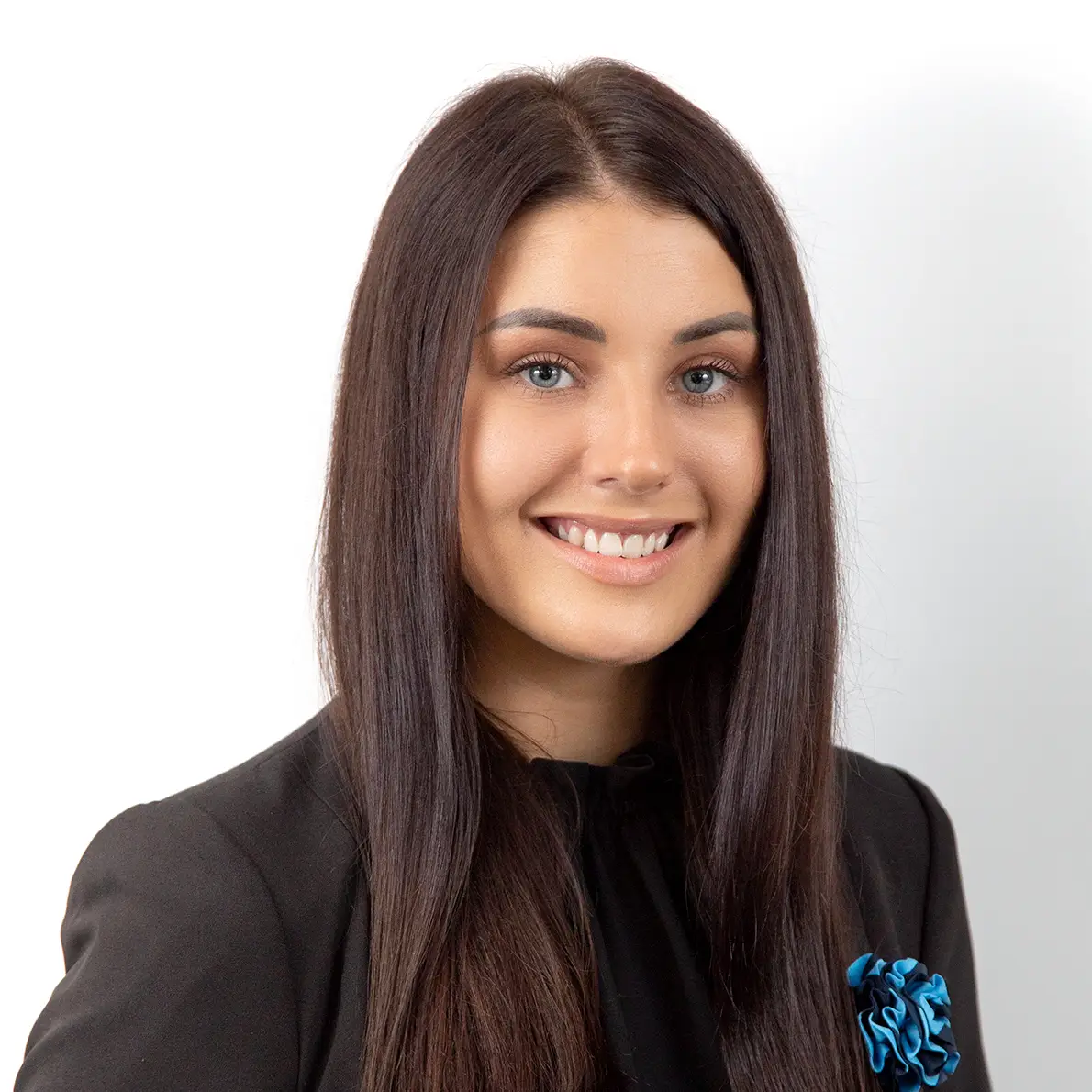 Maddison Brace | Sales Agent | Harcourts Connections