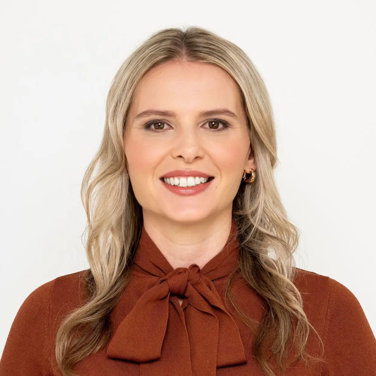 Amy Argyros - Real Estate Agent in Balmoral | Harcourts Inner East