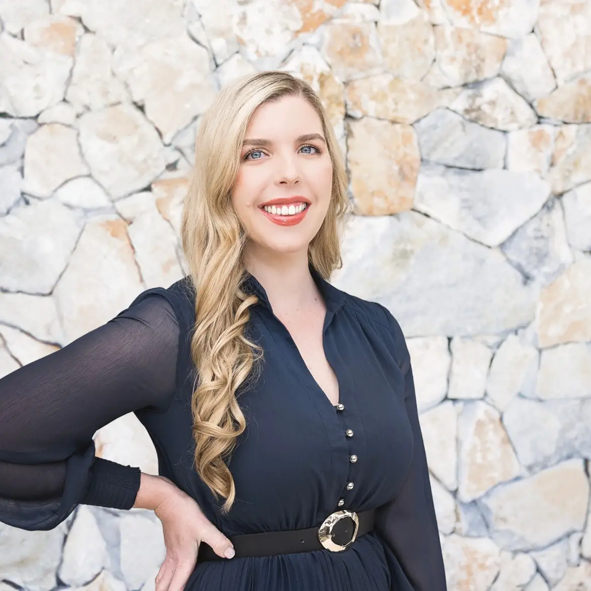 Courtney Nichols - Real Estate Support in Coorparoo | Harcourts ...