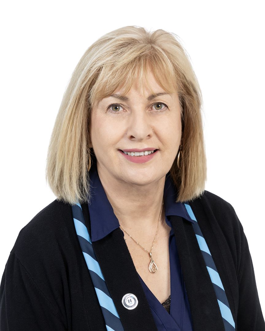 Lindy Burns | Office Administrator & AML Compliance Officer | Picton ...