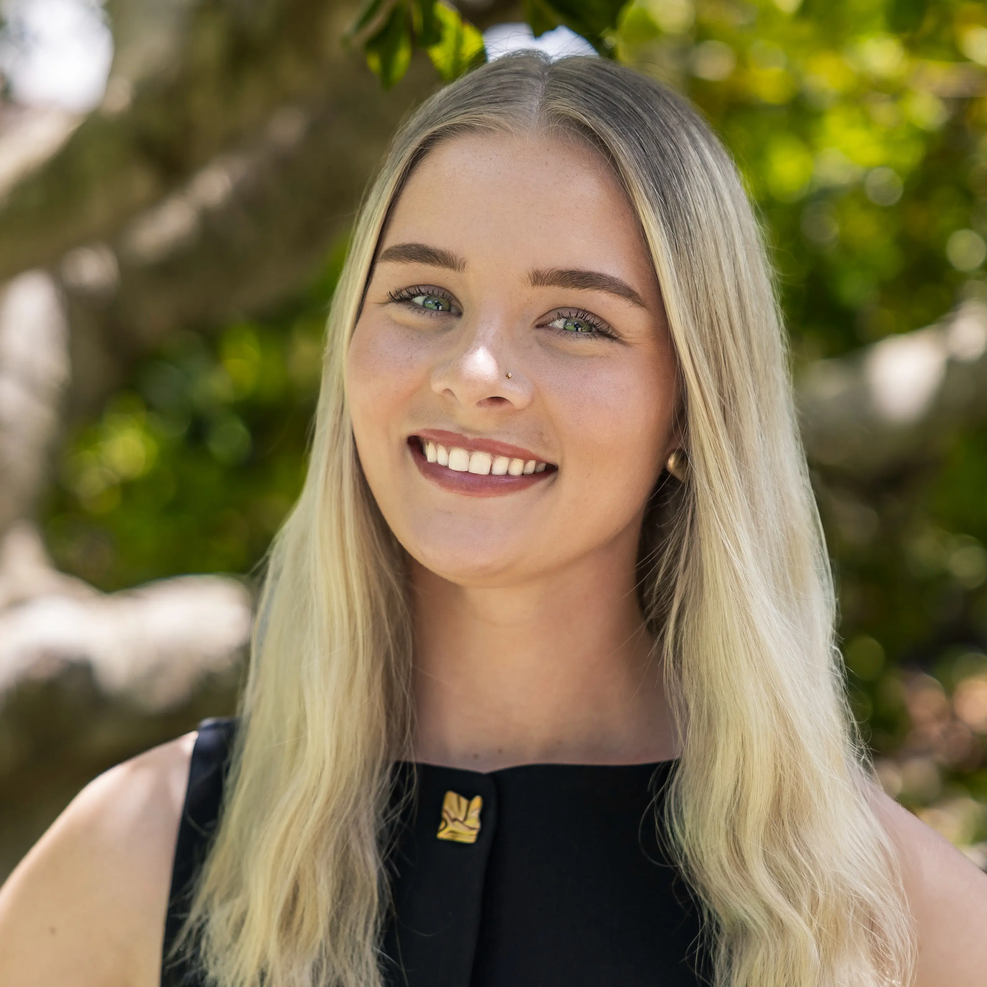 Amy Kitchener | Sales Agent | Harcourts Low & Co