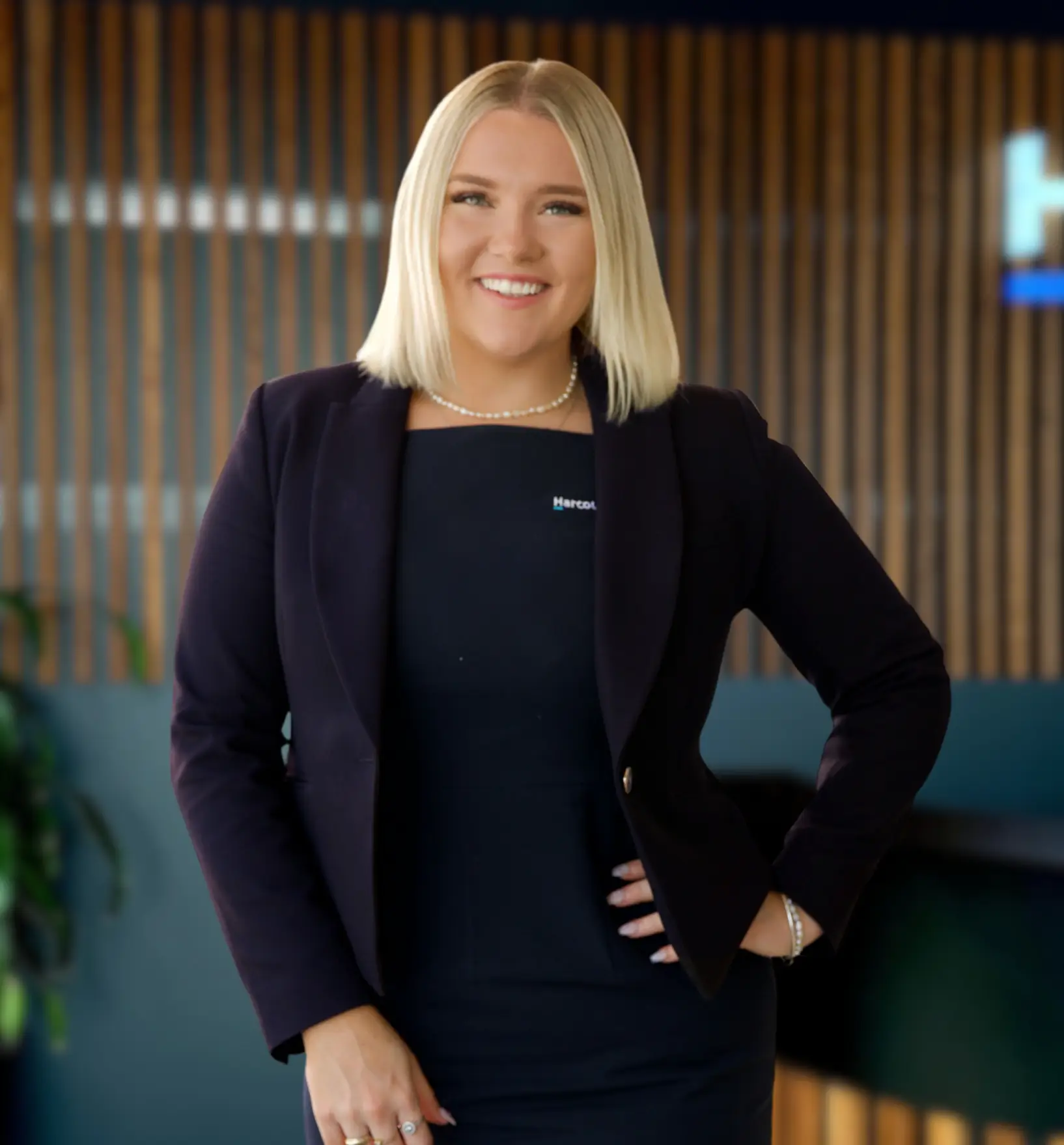 Maggie Mccullum Real Estate Agent Harcourts Newcastle Hunter Valley And Lake Macquarie