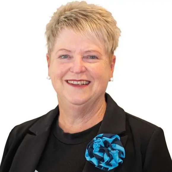 Barbara McKenzie - Real Estate Agent in Timaru | Harcourts Timaru