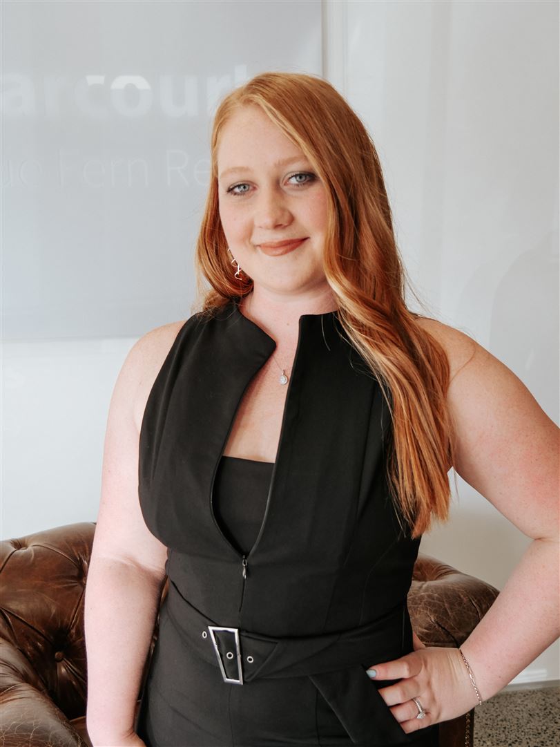 Georgia Malloy-Jackson - Real Estate Agent in Henderson | Harcourts ...