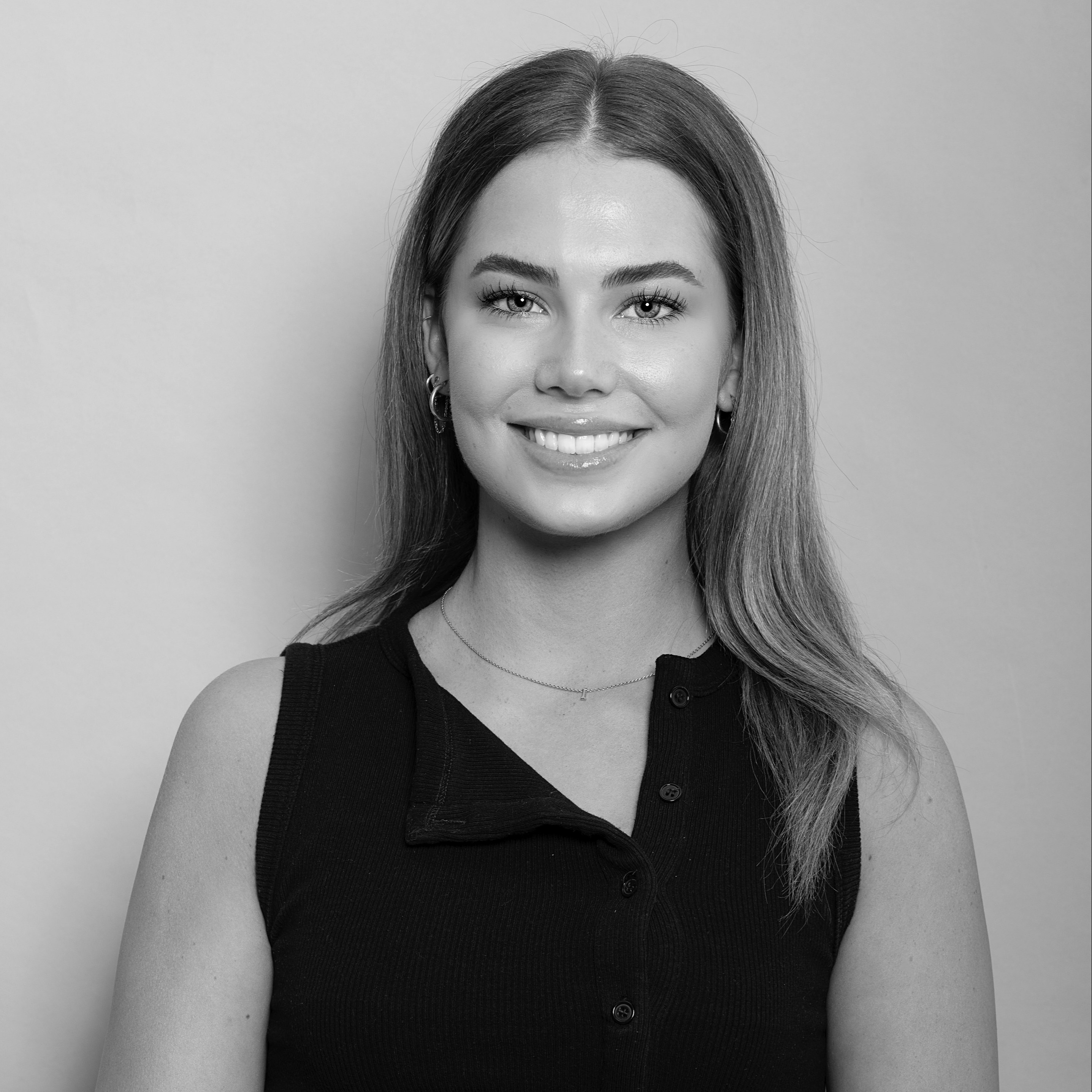 Isabelle Appleton - Real Estate Support in South Lake | Harcourts ...