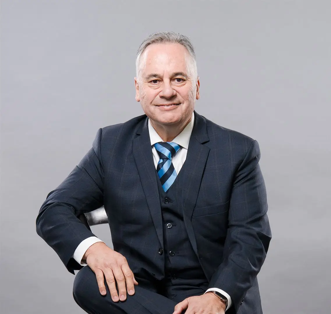 Les Hoverd - Real Estate in Flat Bush | Harcourts Flat Bush