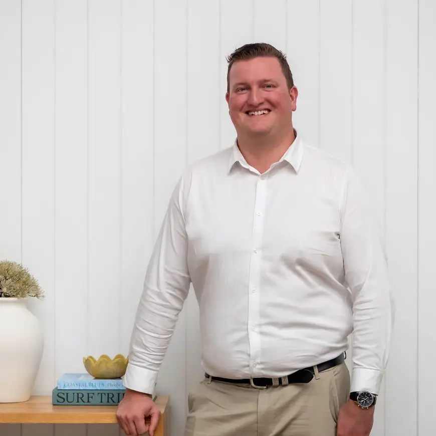 Peter May | Sales Executive | Harcourts Coast & Lifestyle