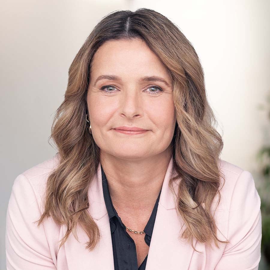 Nicky Cooper - Real Estate Agent in Lower Hutt Central | Harcourts ...