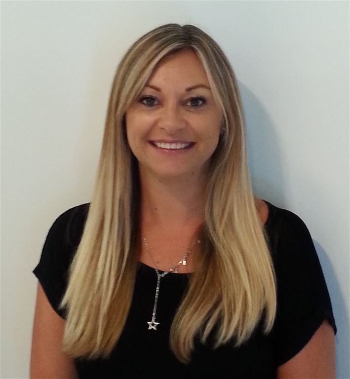 Kiri Robinson - Real Estate Support | Harcourts Cooper & Co HQ