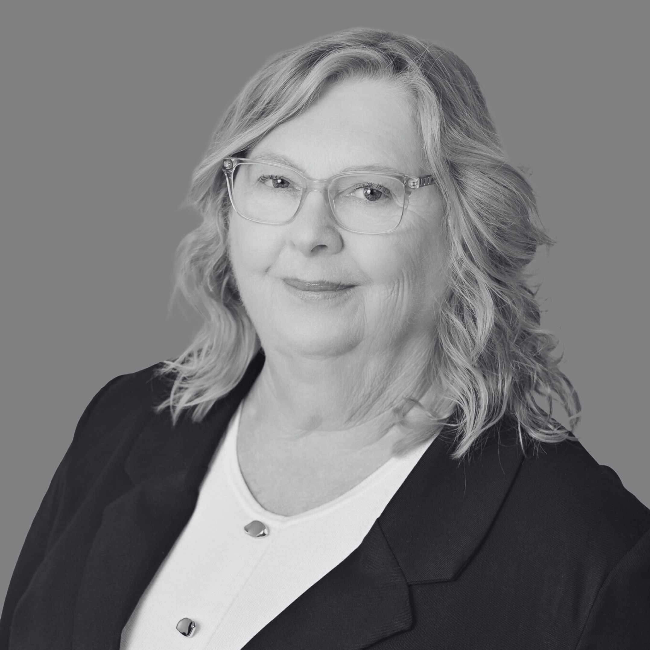 Maxine Ward - Real Estate Agent in South Lake | Harcourts Property ...