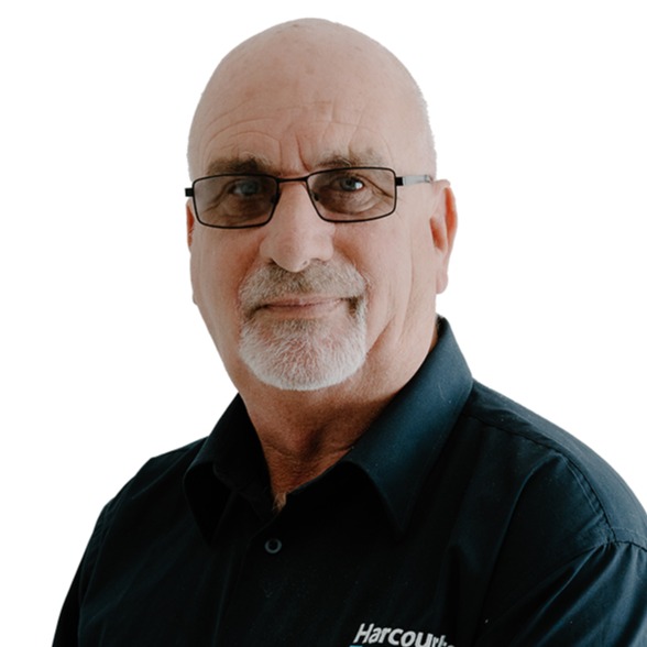 Colin Tyler - Real Estate Agent in New Plymouth City | Harcourts Team ...