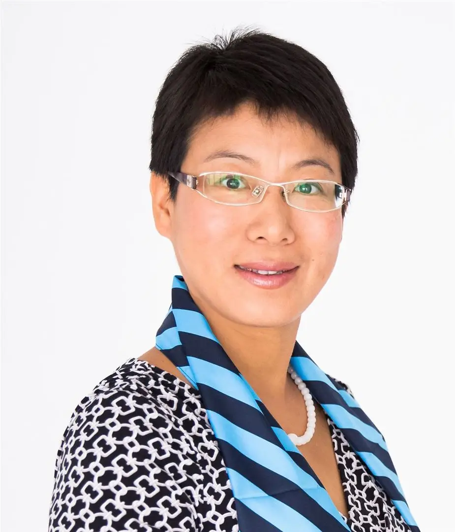 Rachel Zhang - Real Estate Agent in Browns Bay | Harcourts Browns Bay