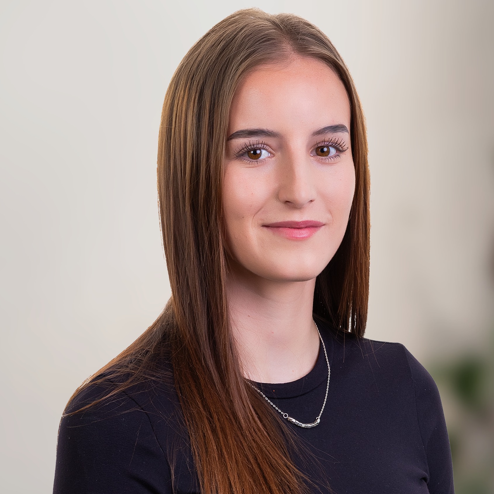 Hollie Cane | Harcourts Team Group | Harcourts New Zealand