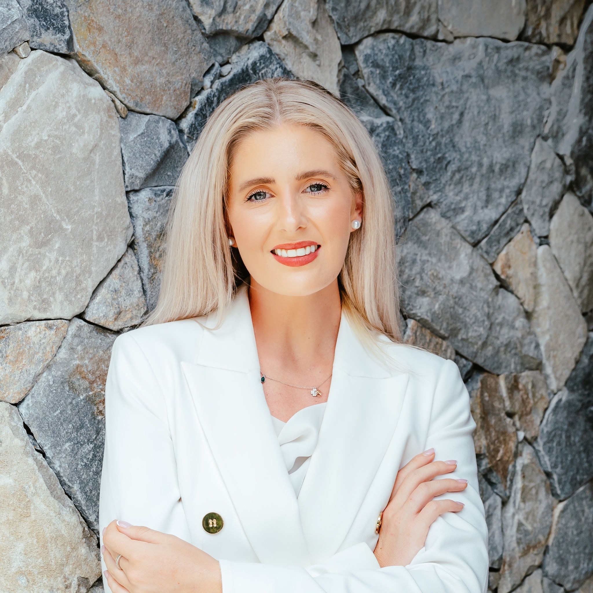 Stephanie Marshall - Real Estate Agent in Wellington Point | Harcourts ...