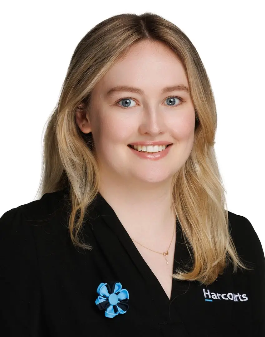 Jessica Martin | Social Media/Digital Marketing Coordinator | Harcourts ...